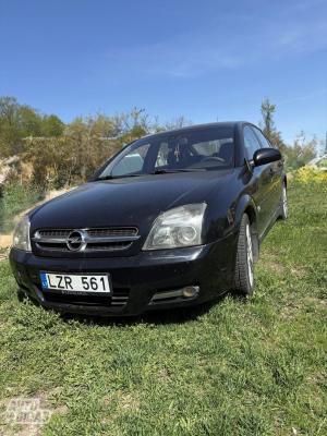 Melns Opel Vectra 2003 Alīta, ar dzinēja tilpumu 2.20 L un nobraukumu 1 tūkst. km par 500 €, foto  vietnē AUTOMOTO.COM.LV