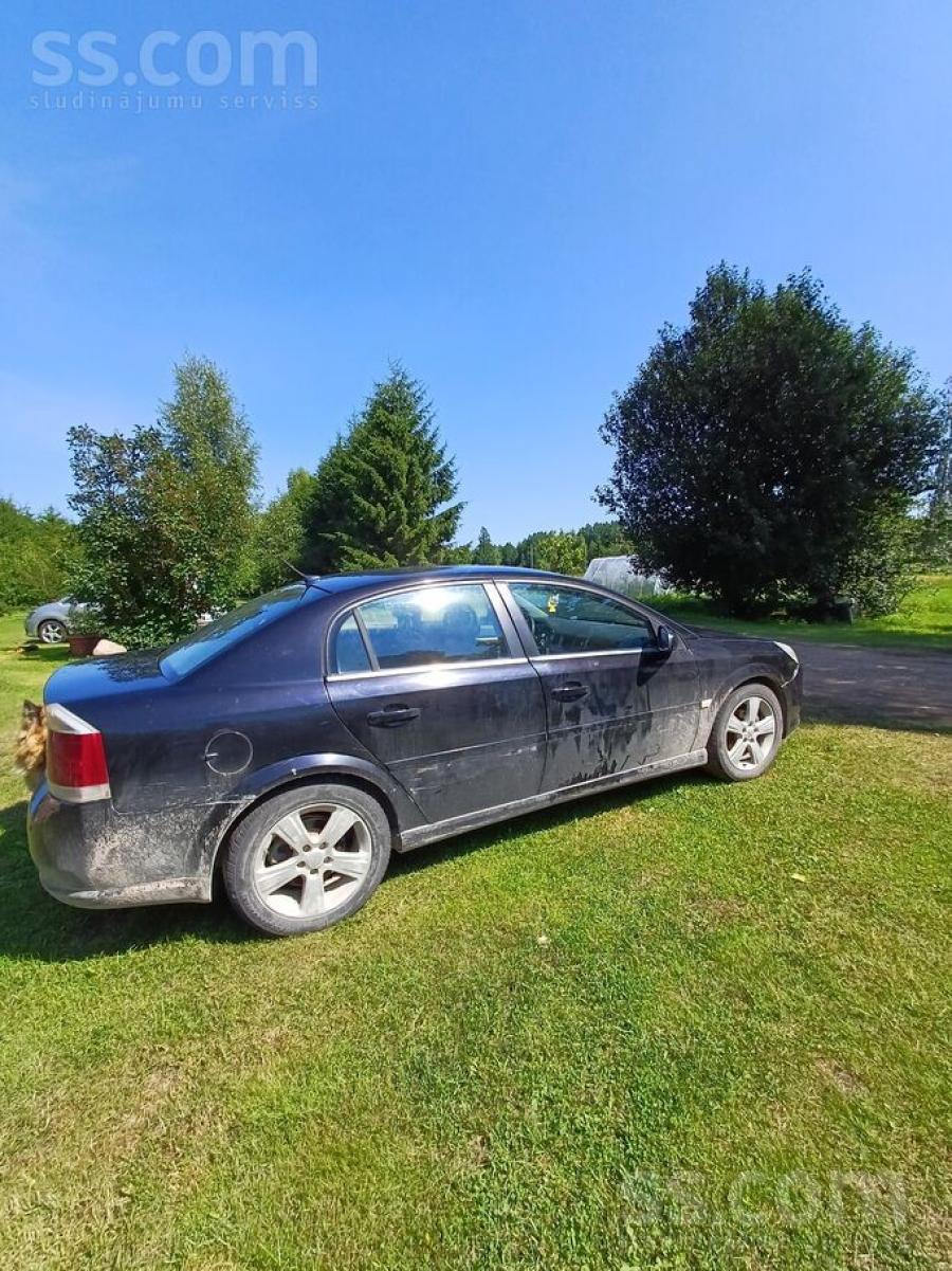 Melns Opel Vectra 2006 Ventspils, ar dzinēja tilpumu 1.90 L un nobraukumu 489 tūkst. km par 700 €, foto 4 vietnē AUTOMOTO.COM.LV