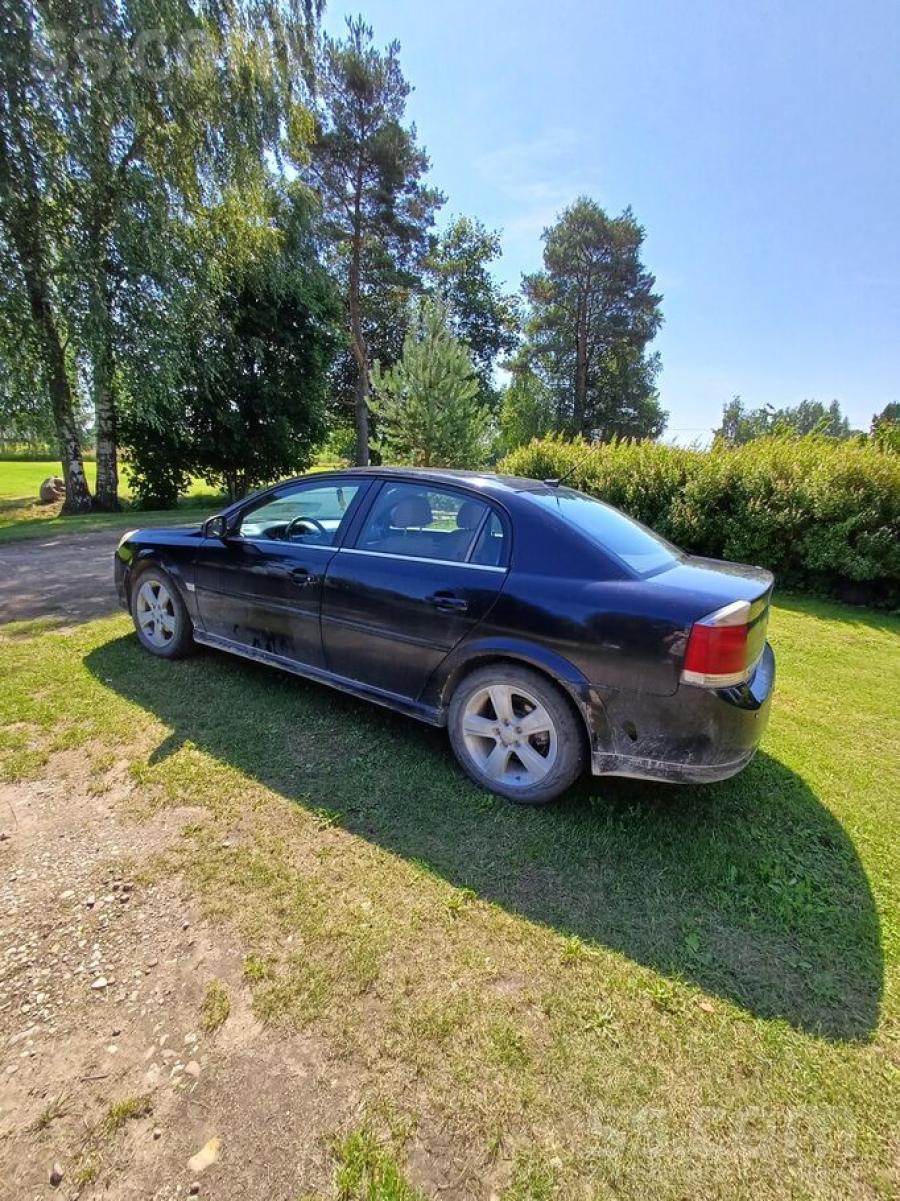 Melns Opel Vectra 2006 Ventspils, ar dzinēja tilpumu 1.90 L un nobraukumu 489 tūkst. km par 700 €, foto 5 vietnē AUTOMOTO.COM.LV