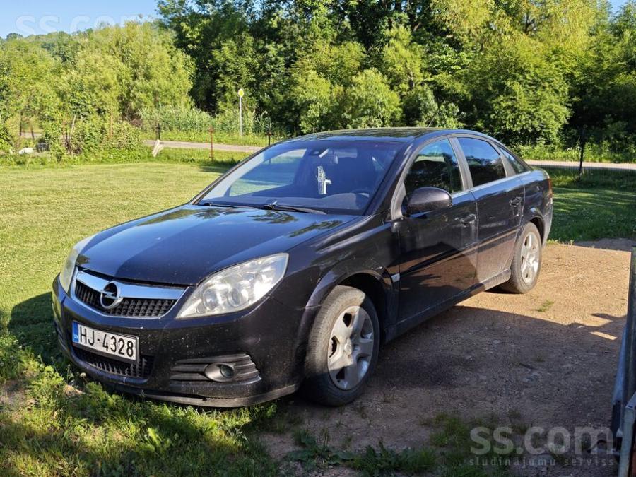 Черный Опель Вектра 2006 в Салдус, объемом двигателя 1.80 л и пробегом 382 тыс. км за 1100 €, фото 1 на AUTOMOTO.COM.LV
