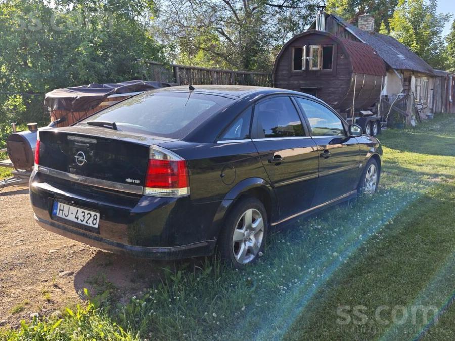 Черный Опель Вектра 2006 в Салдус, объемом двигателя 1.80 л и пробегом 382 тыс. км за 1100 €, фото 4 на AUTOMOTO.COM.LV