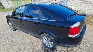 Melns Opel Vectra 2007 Daugavpils, ar dzinēja tilpumu 1.90 L un nobraukumu 250 tūkst. km par 1350 €, foto 4 vietnē AUTOMOTO.COM.LV