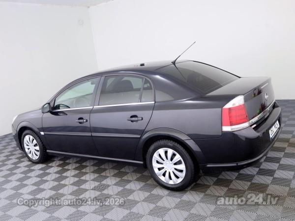 Melns Opel Vectra 2008 Tallina, ar dzinēja tilpumu 2.20 L un nobraukumu 244 tūkst. km par 1499 €, foto 4 vietnē AUTOMOTO.COM.LV