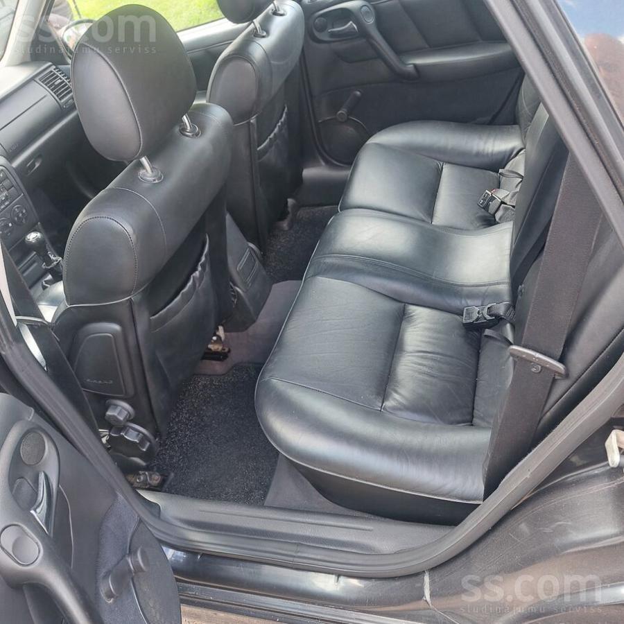 Black Opel Vectra 2002 in Riga, with an engine capacity of 1.80 L and mileage of 153 thousand km for 1350 €, photo 10 on AUTOMOTO.COM.LV