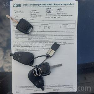 Black Opel Vectra 2002 in Riga, with an engine capacity of 1.80 L and mileage of 153 thousand km for 1350 €, photo 15 on AUTOMOTO.COM.LV