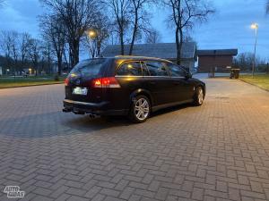 Melns Opel Vectra 2004 Viļņa, ar dzinēja tilpumu 2.20 L un nobraukumu 317 tūkst. km par 899 €, foto  vietnē AUTOMOTO.COM.LV