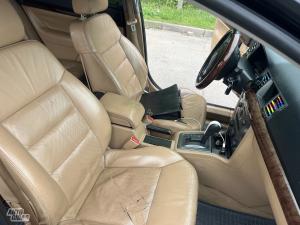 Black Opel Vectra 2004 in Siauliai, with an engine capacity of 2.20 L and mileage of 321 thousand km for 999 €, photo 15 on AUTOMOTO.COM.LV