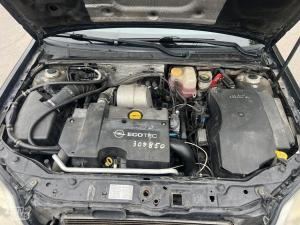 Black Opel Vectra 2004 in Siauliai, with an engine capacity of 2.20 L and mileage of 321 thousand km for 999 €, photo 23 on AUTOMOTO.COM.LV