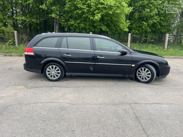 Melns Opel Vectra 2004 Šauļi, ar dzinēja tilpumu 2.20 L un nobraukumu 321 tūkst. km par 999 €, foto 5 vietnē AUTOMOTO.COM.LV