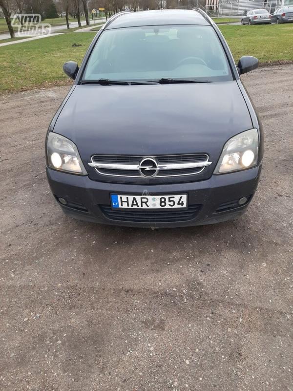 Melns Opel Vectra 2005 Plungė, ar dzinēja tilpumu 1.90 L un nobraukumu 260 tūkst. km par 400 €, foto 1 vietnē AUTOMOTO.COM.LV