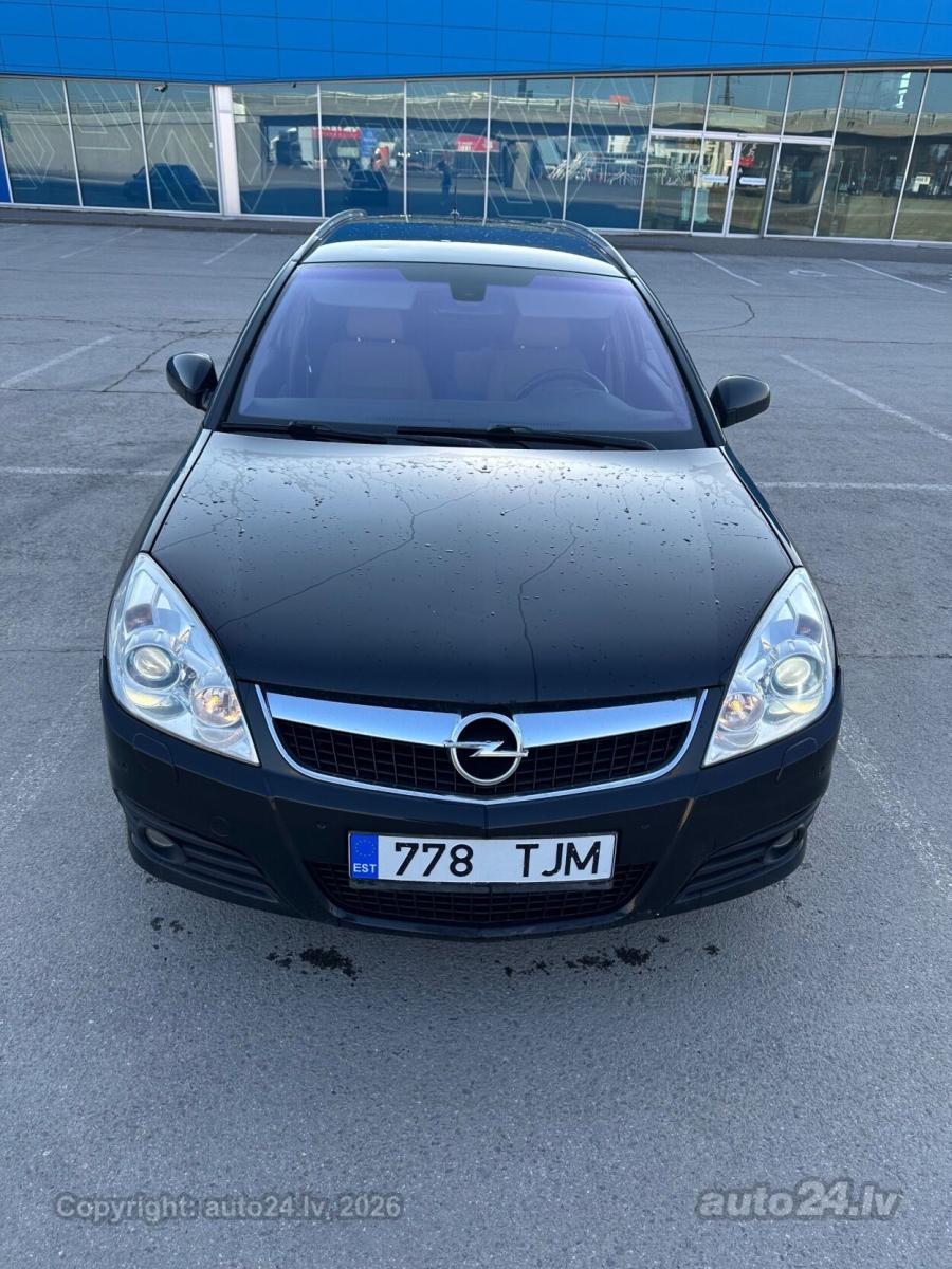 Melns Opel Vectra 2005 Tallina, ar dzinēja tilpumu 1.90 L un nobraukumu 408 tūkst. km par 2360 €, foto 1 vietnē AUTOMOTO.COM.LV