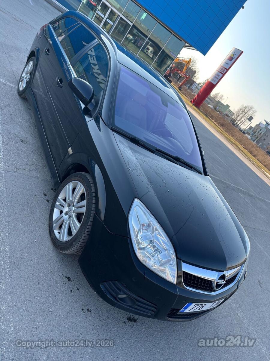 Black Opel Vectra 2005 in Tallinn, with an engine capacity of 1.90 L and mileage of 408 thousand km for 2360 €, photo 3 on AUTOMOTO.COM.LV