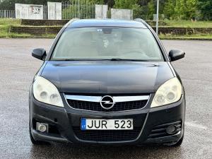 Melns Opel Vectra 2005 Viļņa, ar dzinēja tilpumu 1.91 L un nobraukumu 300 tūkst. km par 599 €, foto 3 vietnē AUTOMOTO.COM.LV