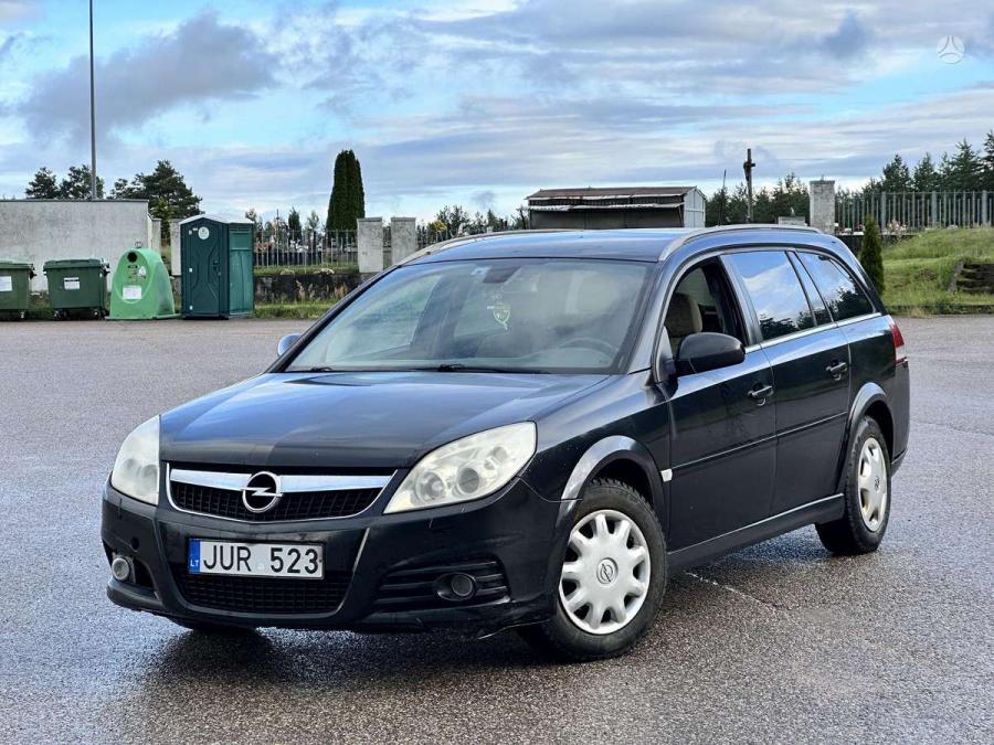 Melns Opel Vectra 2005 Viļņa, ar dzinēja tilpumu 1.91 L un nobraukumu 300 tūkst. km par 599 €, foto 8 vietnē AUTOMOTO.COM.LV