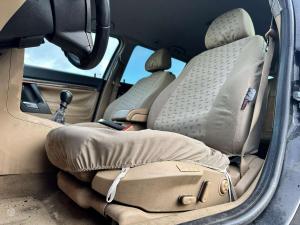 Melns Opel Vectra 2005 Viļņa, ar dzinēja tilpumu 1.91 L un nobraukumu 300 tūkst. km par 599 €, foto 10 vietnē AUTOMOTO.COM.LV