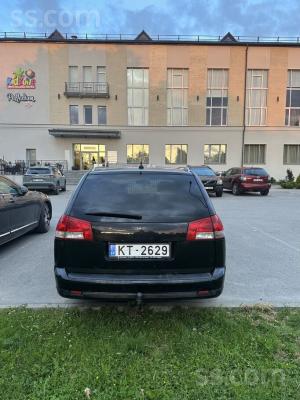 Black Opel Vectra 2006 in Rezekne, with an engine capacity of 1.90 L and mileage of 394 thousand km for 2600 €, photo 4 on AUTOMOTO.COM.LV