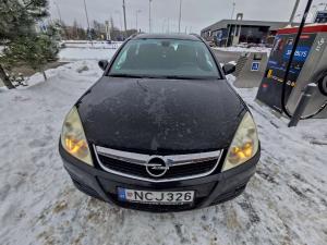 Melns Opel Vectra 2006 Viļņa, ar dzinēja tilpumu 1.90 L un nobraukumu 306 tūkst. km par 1800 €, foto 4 vietnē AUTOMOTO.COM.LV