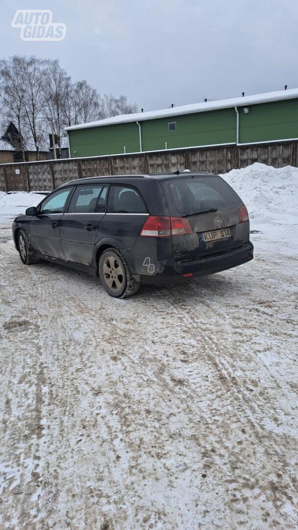 Melns Opel Vectra 2006 Kauņa, ar dzinēja tilpumu 1.90 L un nobraukumu 390 tūkst. km par 1000 €, foto 7 vietnē AUTOMOTO.COM.LV