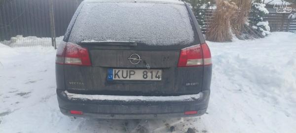 Melns Opel Vectra 2006 Kauņa, ar dzinēja tilpumu 1.90 L un nobraukumu 390 tūkst. km par 1000 €, foto 9 vietnē AUTOMOTO.COM.LV