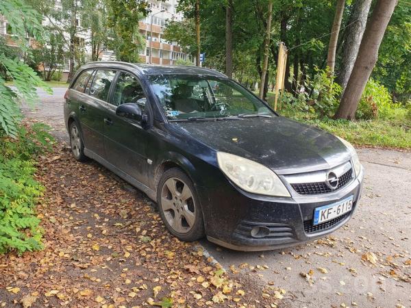 Melns Opel Vectra 2006 Rīga, ar dzinēja tilpumu 1.90 L un nobraukumu 365 tūkst. km par 1100 €, foto 1 vietnē AUTOMOTO.COM.LV