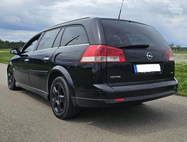 Melns Opel Vectra 2006 Trakai, ar dzinēja tilpumu 1.90 L un nobraukumu 407 tūkst. km par 650 €, foto 6 vietnē AUTOMOTO.COM.LV
