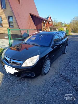 Black Opel Vectra 2006 in Alytus, with an engine capacity of 1.90 L and mileage of 275 thousand km for 1650 €, photo  on AUTOMOTO.COM.LV