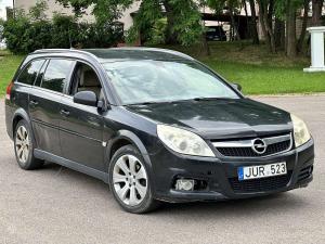 Melns Opel Vectra 2006 Viļņa, ar dzinēja tilpumu 1.91 L un nobraukumu 500 tūkst. km par 599 €, foto  vietnē AUTOMOTO.COM.LV