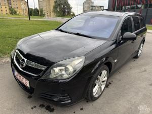 Черный Опель Вектра 2006 в Алитус, объемом двигателя 1.90 л и пробегом 314 тыс. км за 1650 €, фото  на AUTOMOTO.COM.LV