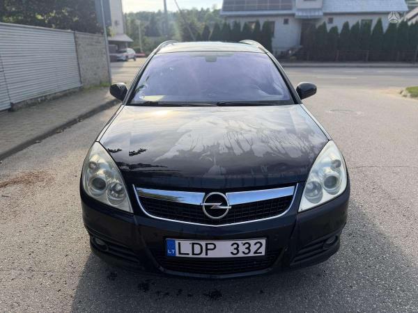 Melns Opel Vectra 2006 Kauņa, ar dzinēja tilpumu 1.91 L un nobraukumu 326 tūkst. km par 1350 €, foto 3 vietnē AUTOMOTO.COM.LV