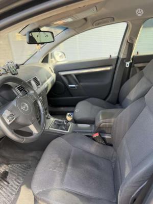 Melns Opel Vectra 2006 Kauņa, ar dzinēja tilpumu 1.91 L un nobraukumu 326 tūkst. km par 1350 €, foto 13 vietnē AUTOMOTO.COM.LV