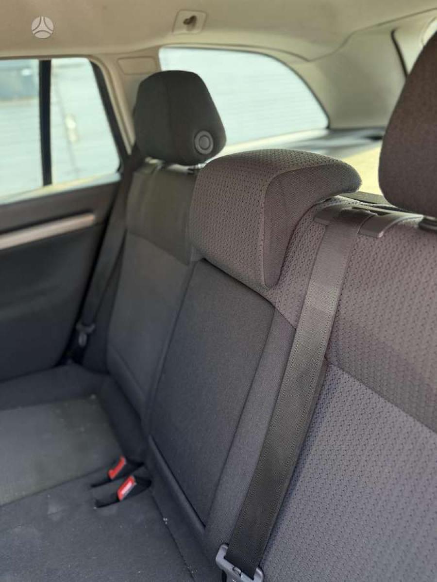Melns Opel Vectra 2006 Kauņa, ar dzinēja tilpumu 1.91 L un nobraukumu 326 tūkst. km par 1350 €, foto 17 vietnē AUTOMOTO.COM.LV