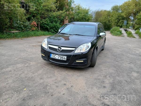 Melns Opel Vectra 2006 Daugavpils, ar dzinēja tilpumu 1.90 L un nobraukumu 355 tūkst. km par 1300 €, foto 1 vietnē AUTOMOTO.COM.LV