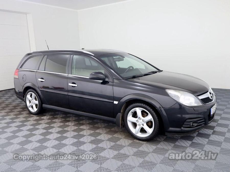 Black Opel Vectra 2007 in Tallinn, with an engine capacity of 2.20 L and mileage of 234 thousand km for 1199 €, photo 1 on AUTOMOTO.COM.LV