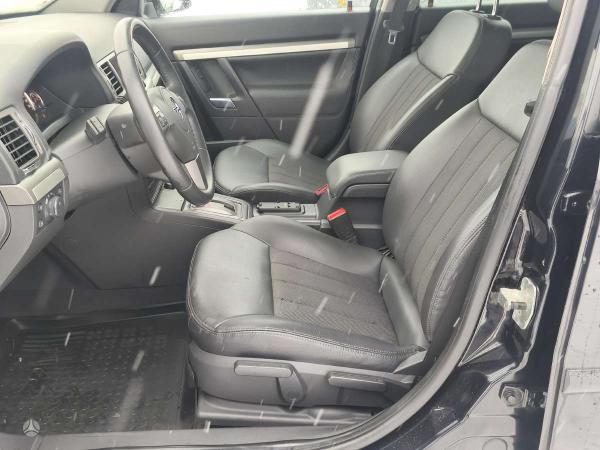 Melns Opel Vectra 2007 Prienai, ar dzinēja tilpumu 1.90 L un nobraukumu 252 tūkst. km par 2350 €, foto 5 vietnē AUTOMOTO.COM.LV