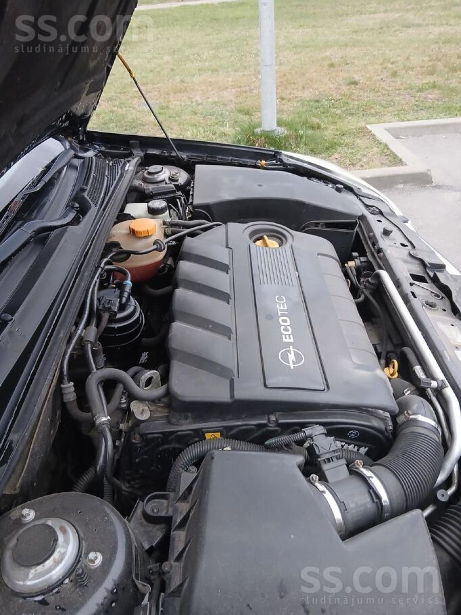 Melns Opel Vectra 2007 Rīga, ar dzinēja tilpumu 1.90 L un nobraukumu 233 tūkst. km par 750 €, foto 5 vietnē AUTOMOTO.COM.LV