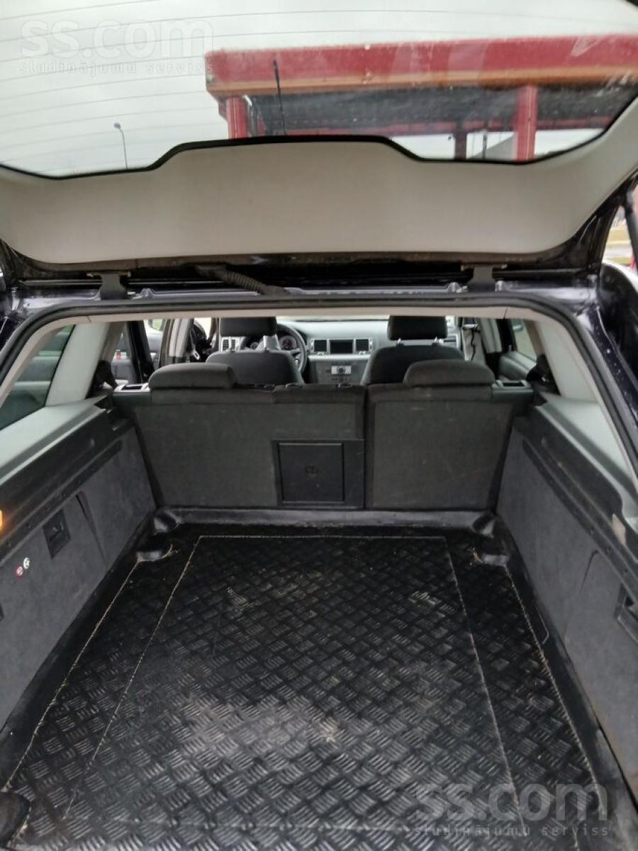 Melns Opel Vectra 2007 Rīga, ar dzinēja tilpumu 1.90 L un nobraukumu 233 tūkst. km par 750 €, foto 8 vietnē AUTOMOTO.COM.LV