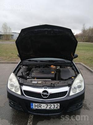 Melns Opel Vectra 2007 Rīga, ar dzinēja tilpumu 1.90 L un nobraukumu 233 tūkst. km par 750 €, foto 11 vietnē AUTOMOTO.COM.LV