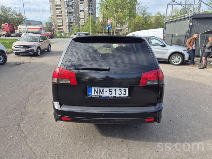 Black Opel Vectra 2007 in Riga, with an engine capacity of 3.00 L and mileage of 342 thousand km for 1490 €, photo 7 on AUTOMOTO.COM.LV