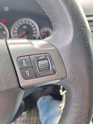 Melns Opel Vectra 2007 Šauļi, ar dzinēja tilpumu 2.96 L un nobraukumu 348 tūkst. km par 2800 €, foto 15 vietnē AUTOMOTO.COM.LV