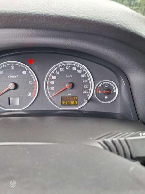 Melns Opel Vectra 2007 Šauļi, ar dzinēja tilpumu 2.96 L un nobraukumu 348 tūkst. km par 2800 €, foto 17 vietnē AUTOMOTO.COM.LV