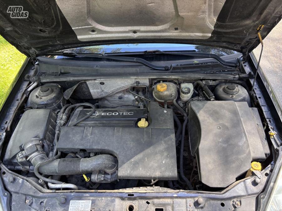Melns Opel Vectra 2007 Viļņa, ar dzinēja tilpumu 2.20 L un nobraukumu 324 tūkst. km par 999 €, foto 15 vietnē AUTOMOTO.COM.LV