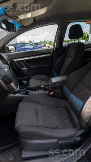 Black Opel Vectra 2007 in Riga, with an engine capacity of 3.00 L and mileage of 342 thousand km for 1490 €, photo 19 on AUTOMOTO.COM.LV