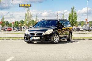 Black Opel Vectra 2007 in Riga, with an engine capacity of 3.00 L and mileage of 342 thousand km for 990 €, photo 5 on AUTOMOTO.COM.LV