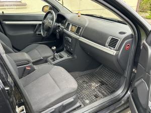 Melns Opel Vectra 2007 Viļņa, ar dzinēja tilpumu 1.90 L un nobraukumu 330 tūkst. km par 830 €, foto 9 vietnē AUTOMOTO.COM.LV