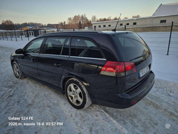 Melns Opel Vectra 2008 Prienai, ar dzinēja tilpumu 1.90 L un nobraukumu 260 tūkst. km par 2199 €, foto 5 vietnē AUTOMOTO.COM.LV