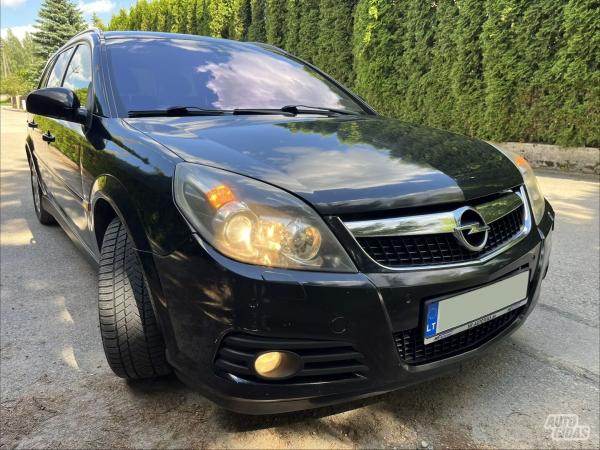 Black Opel Vectra 2008 in Vilnius, with an engine capacity of 1.90 L and mileage of 337 thousand km for 1750 €, photo 6 on AUTOMOTO.COM.LV