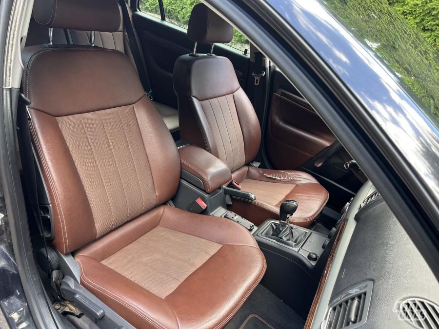 Black Opel Vectra 2008 in Vilnius, with an engine capacity of 1.90 L and mileage of 337 thousand km for 1750 €, photo 20 on AUTOMOTO.COM.LV
