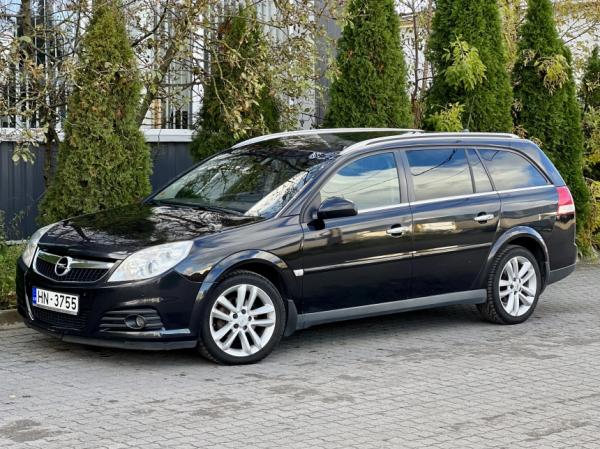 Melns Opel Vectra 2008 Rīga, ar dzinēja tilpumu 1.90 L un nobraukumu 233 tūkst. km par 2330 €, foto 1 vietnē AUTOMOTO.COM.LV