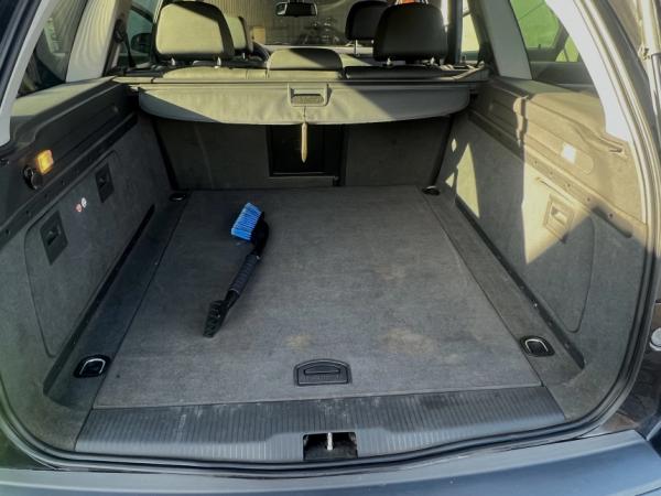 Melns Opel Vectra 2008 Rīga, ar dzinēja tilpumu 1.90 L un nobraukumu 233 tūkst. km par 2330 €, foto 5 vietnē AUTOMOTO.COM.LV