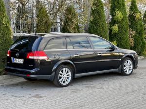 Черный Опель Вектра 2008 в Рига, объемом двигателя 1.90 л и пробегом 233 тыс. км за 2330 €, фото 5 на AUTOMOTO.COM.LV